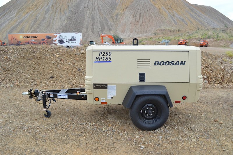250 CFM DIESEL AIR COMPRESSOR DOOSAN P250 TOWABLE BC Rentals